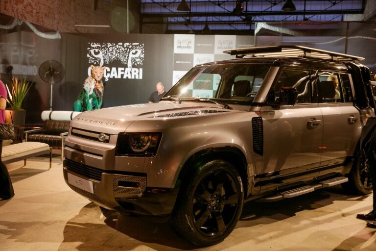 Defender 2025 é revelado em evento exclusivo com Onçafari no Prototype ...